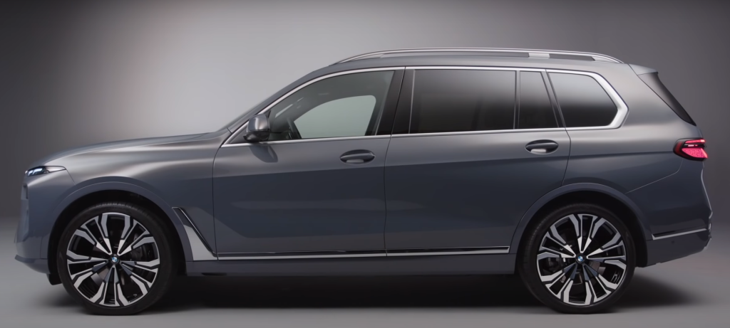 DrivingSphere: Ultimate Automotive Review Destination